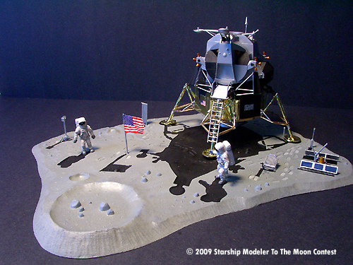 Starship Modeler: 'To The Moon' Sci-Fi Modeling Contest