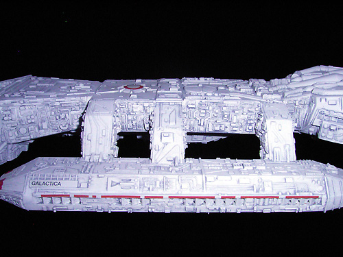 Starship Modeler: 'Battlestar Galactica' Sci-Fi Modeling Contest