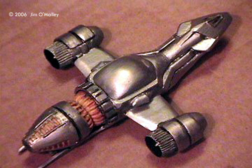 Starship Modeler - Firefly Class Freighter: Serenity Build Up Review