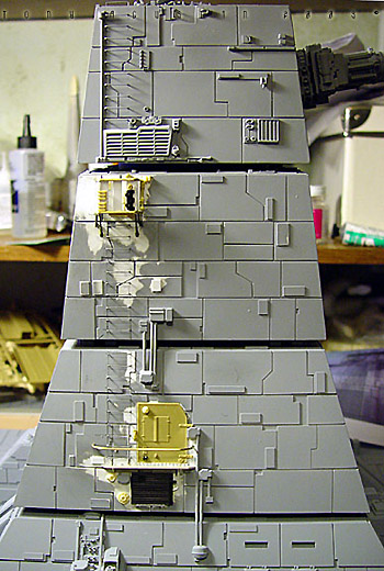 Starship Modeler - Scratchbuilt Deathstar Turbolaser Tower Diorama